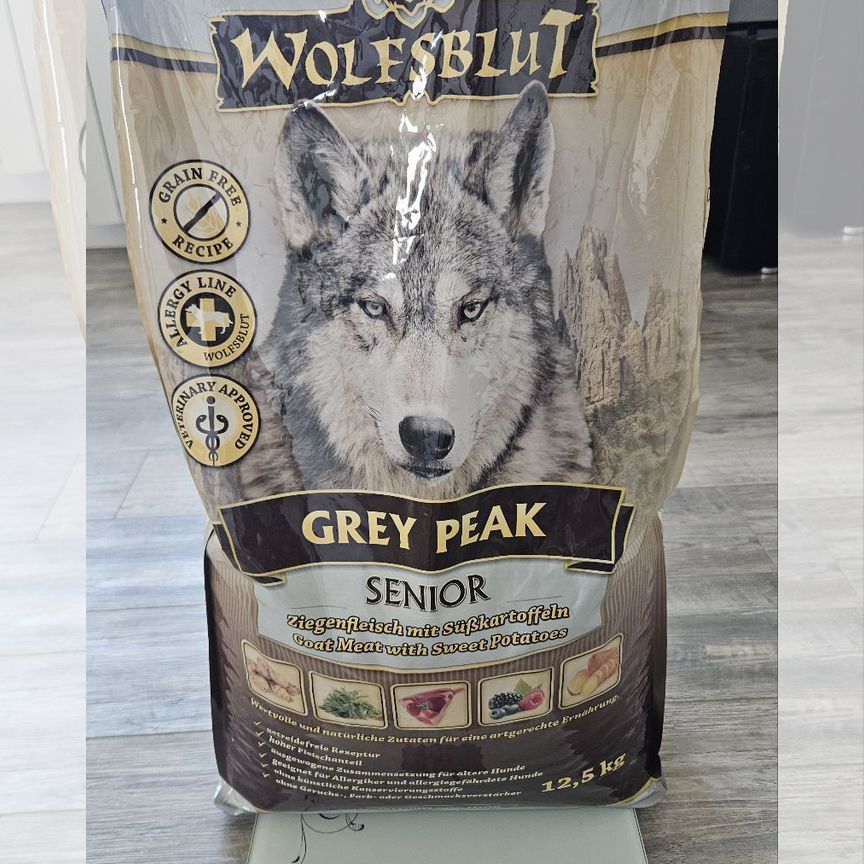 Корм wolfsblut для пожилых собак