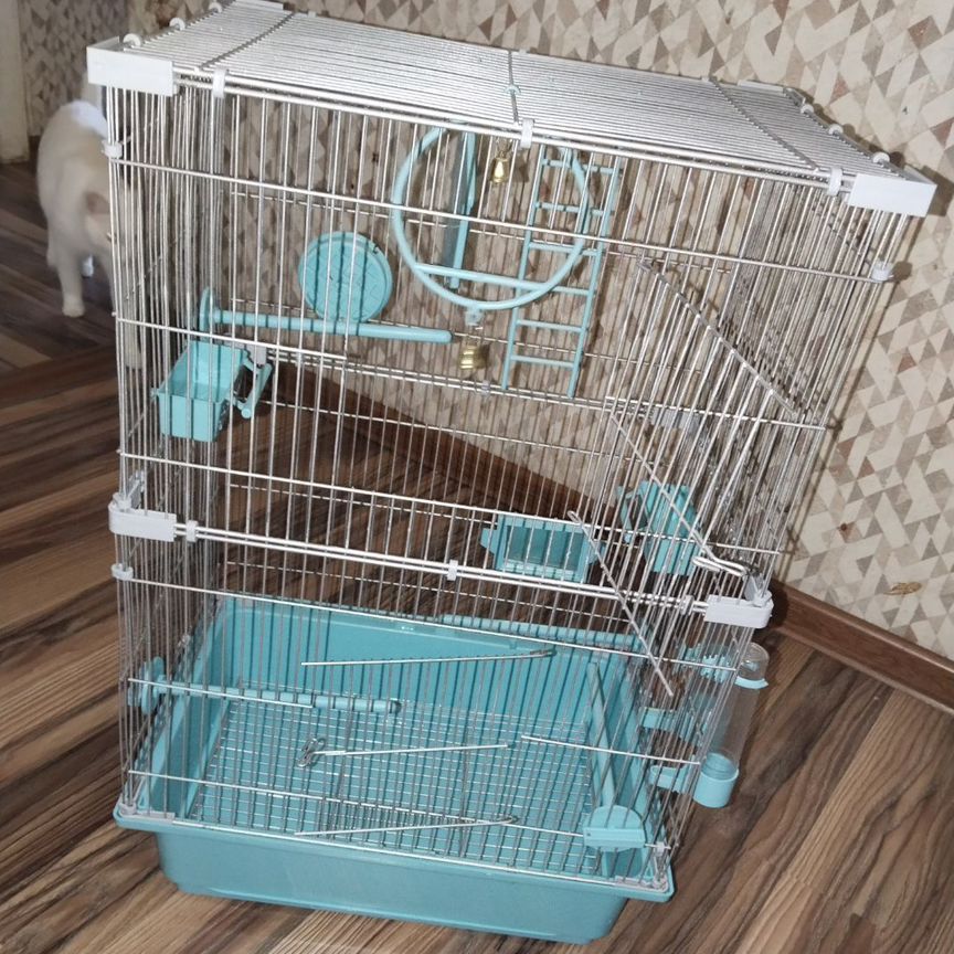 Клетка для попугая большая